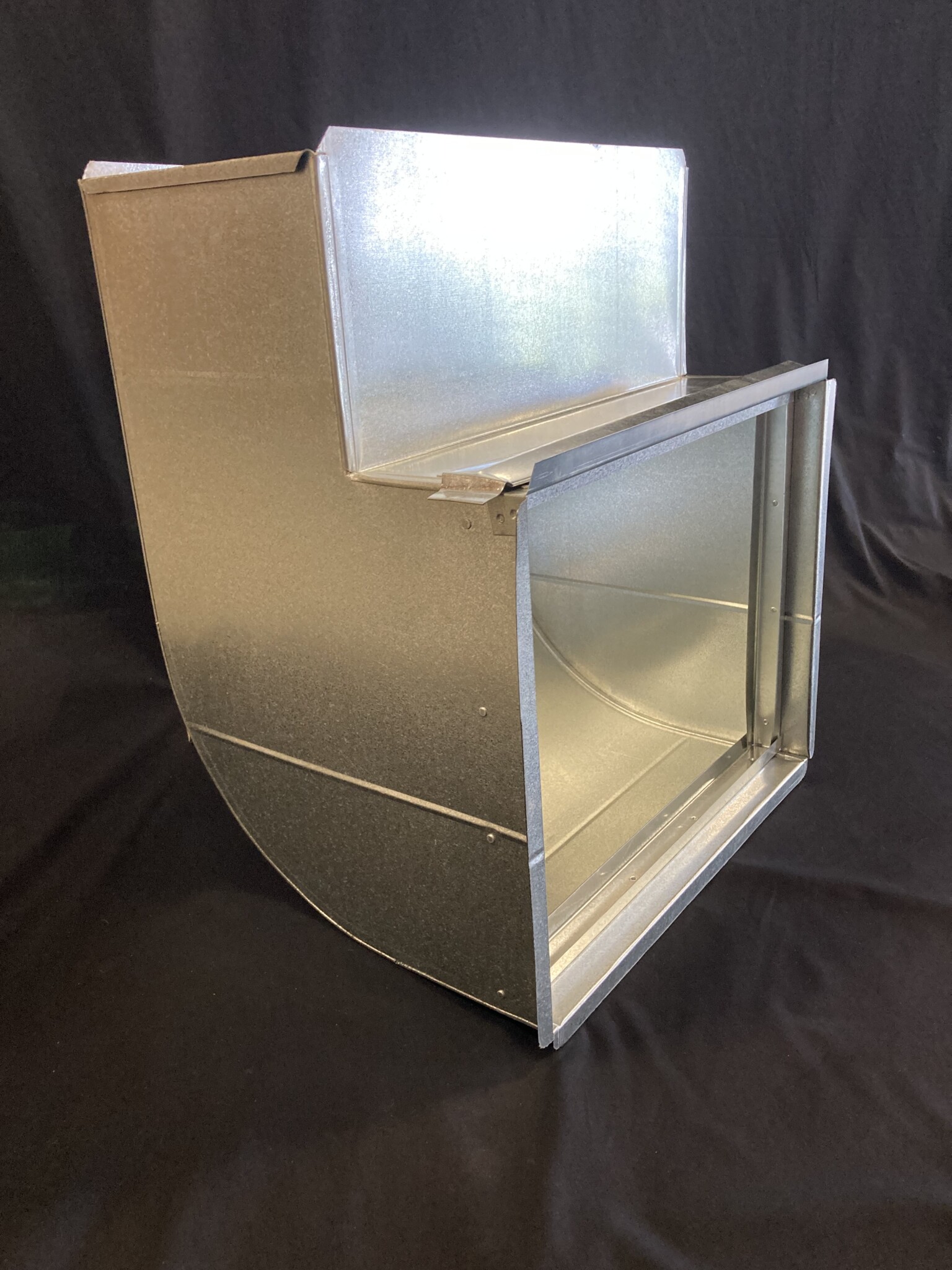Rectangular Ductwork for HVAC Systems | Hennemuth